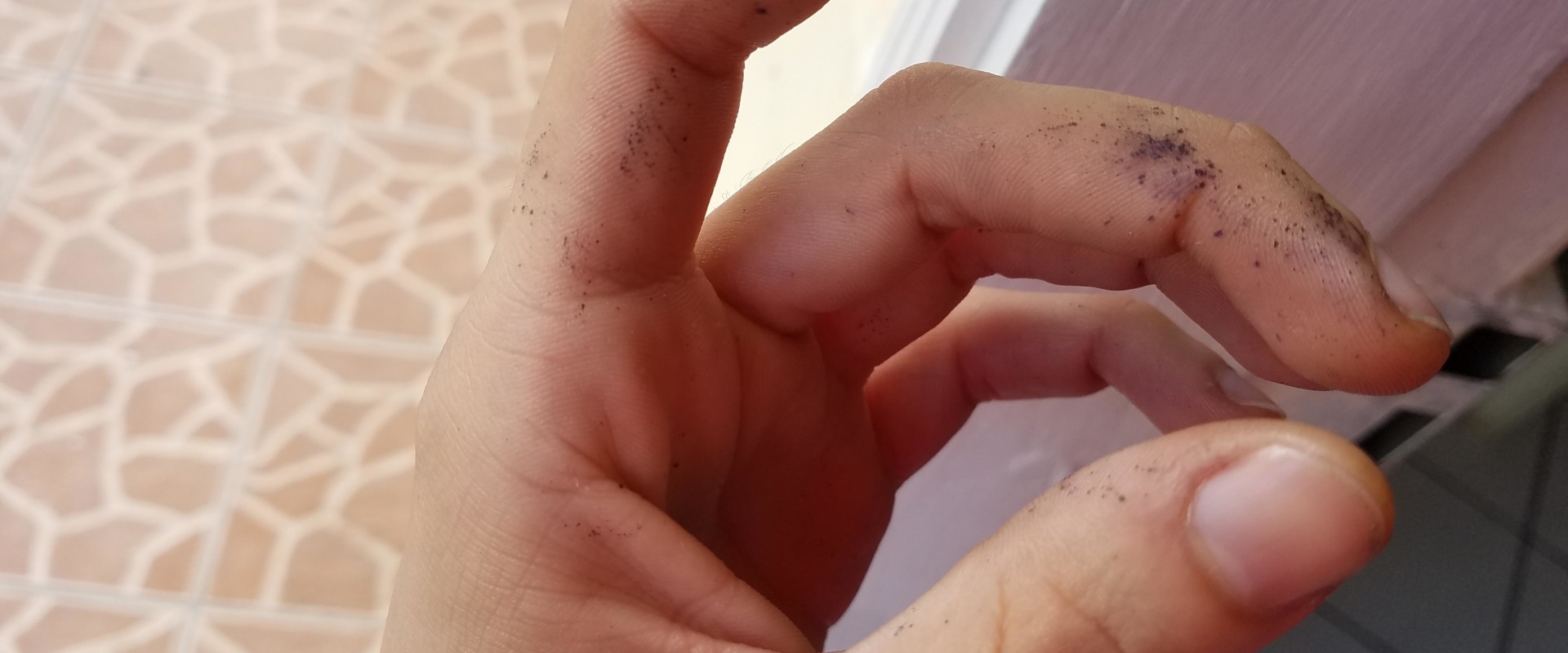 What Silver Nitrate Sticks on Skin Actually Do to Wounds